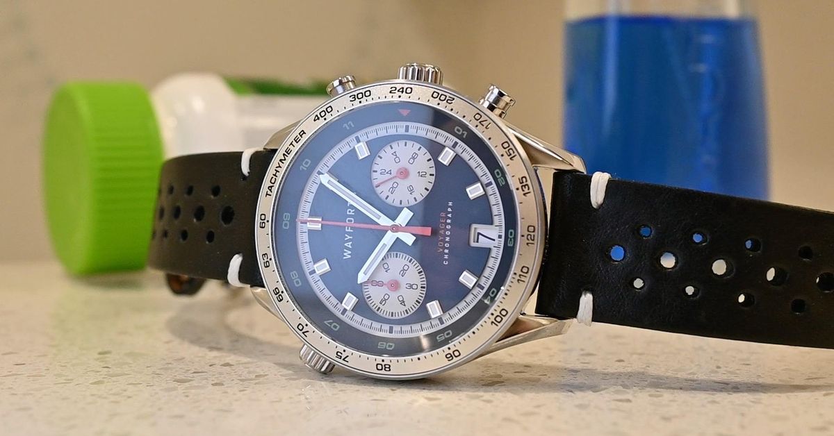 Dual time chronograph WINNER from Canadian microbrand! | WatchCrunch