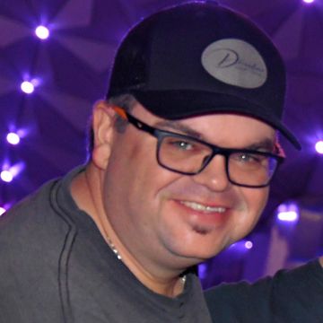 jjeaster | WatchCrunch