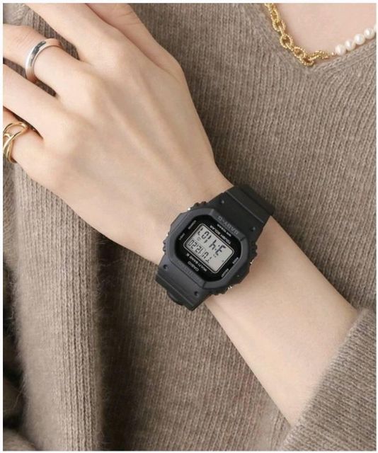 Smallest G Shock in the world (but still mighty)! | WatchCrunch