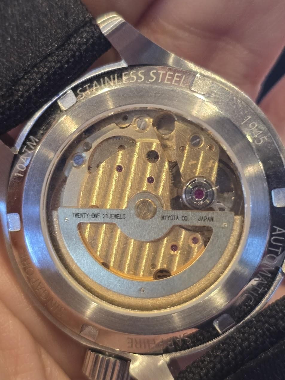 Vario 1945 D12 Field Watch — A Faithful Dirty Dozen Tribute ...