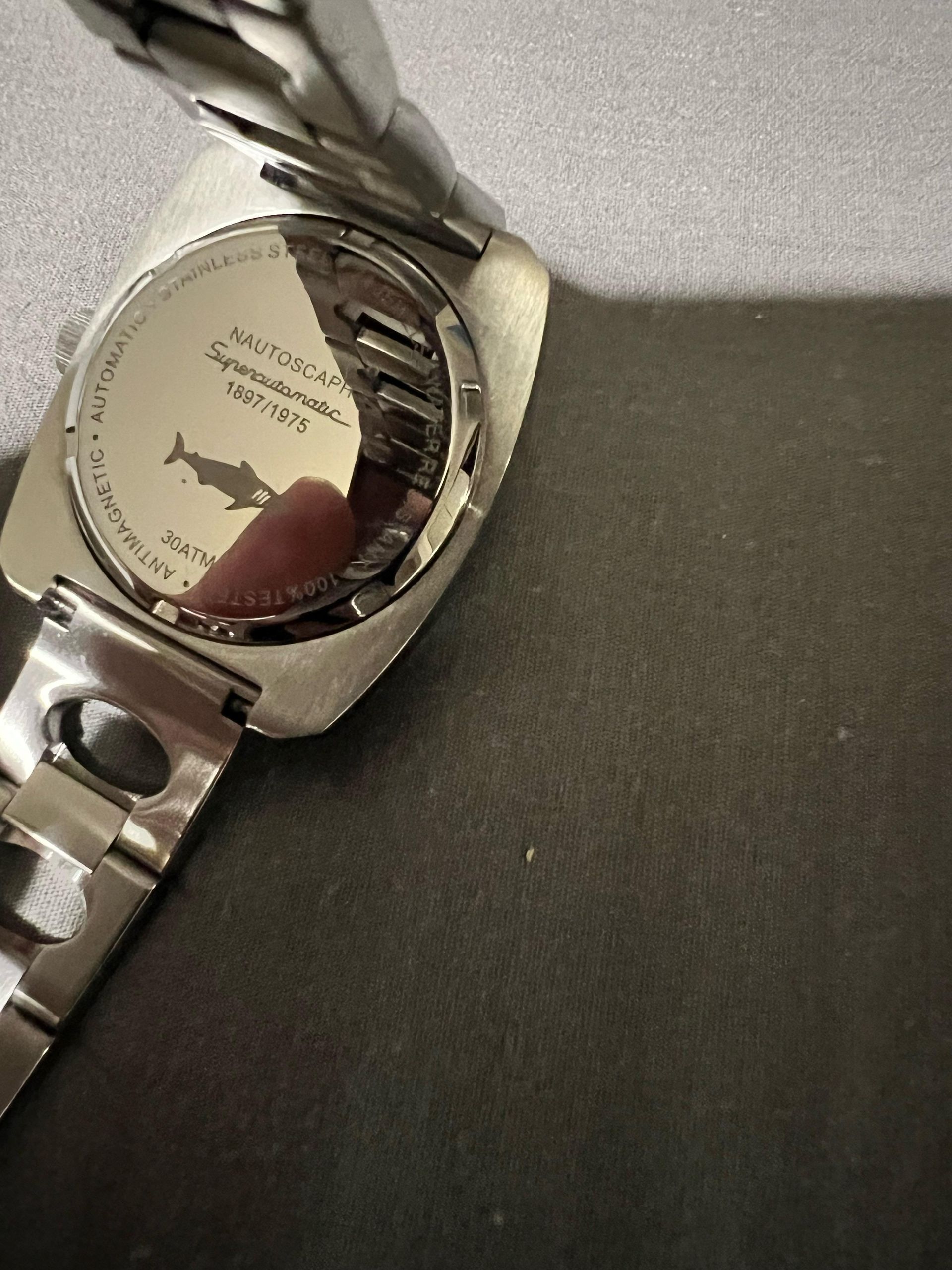 Jaws Watch | WatchCrunch