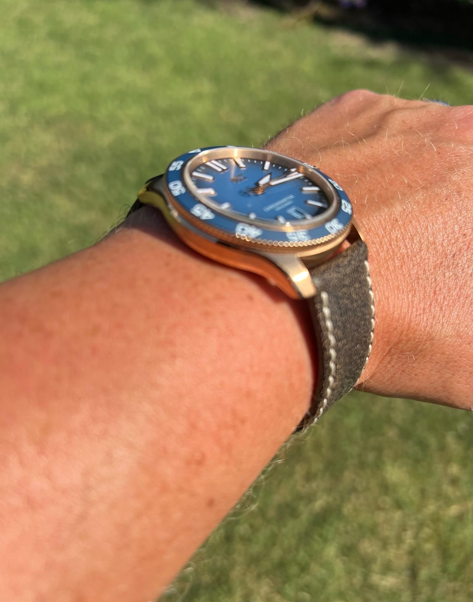 C60 Pro 300 Blue ombré Bronze | WatchCrunch