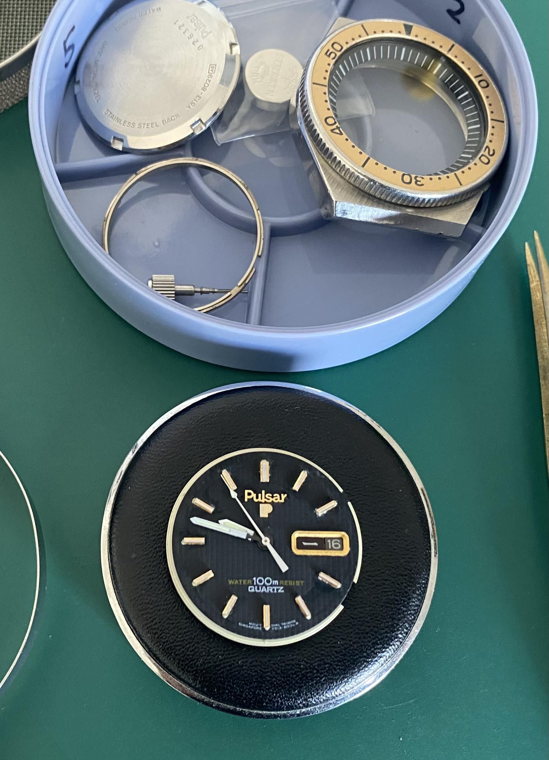 On the Bench this week a Vintage Pulsar Y513 Sports Diver from 1980 ...