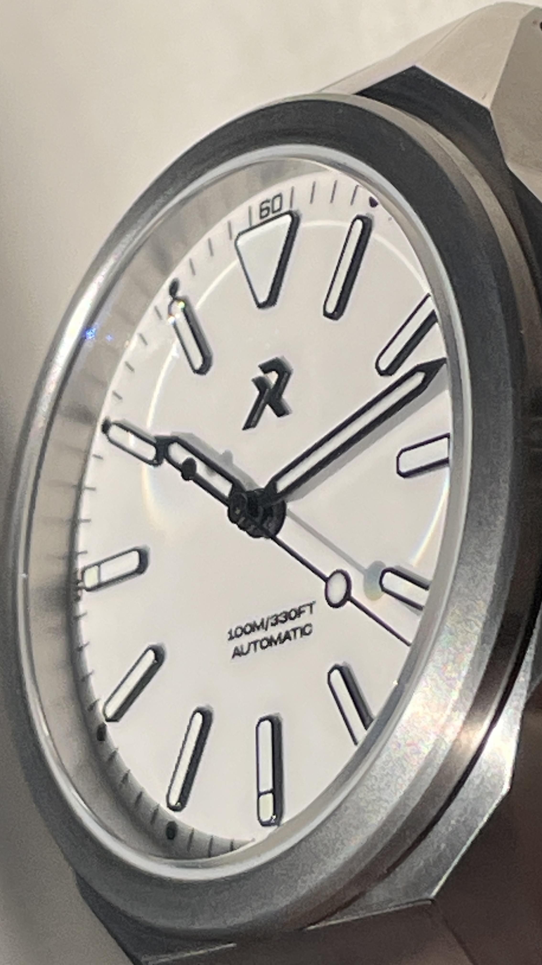 Review of the RZE Resolute Pro (Titanium, White Enamel 40mm) | WatchCrunch