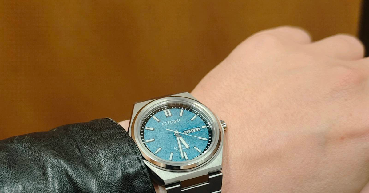 Citizen Forza Eco Drive | WatchCrunch