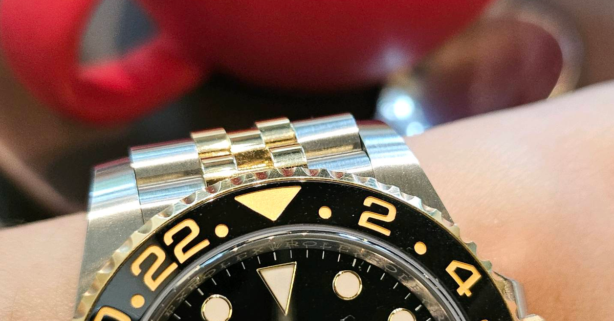 Rolex GMT Master II 126713GRNR | WatchCrunch