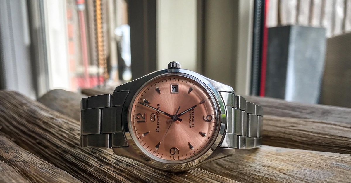 Show me your salmon dial strap combination | WatchCrunch