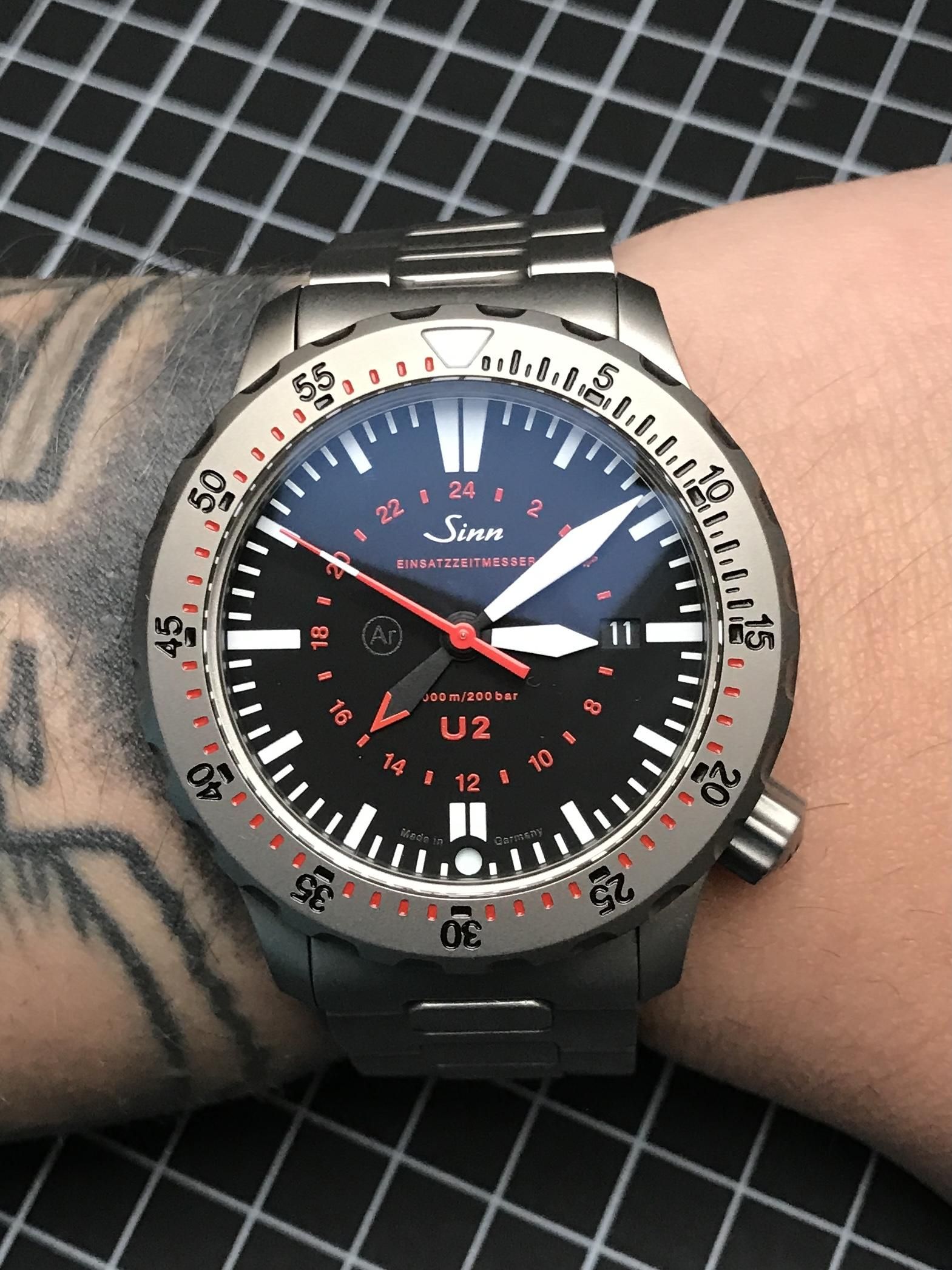Sinn U2 | WatchCrunch