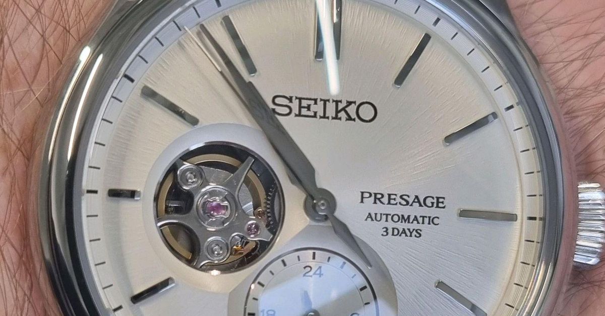 Seiko Presage Classic Series SPB469 review | WatchCrunch