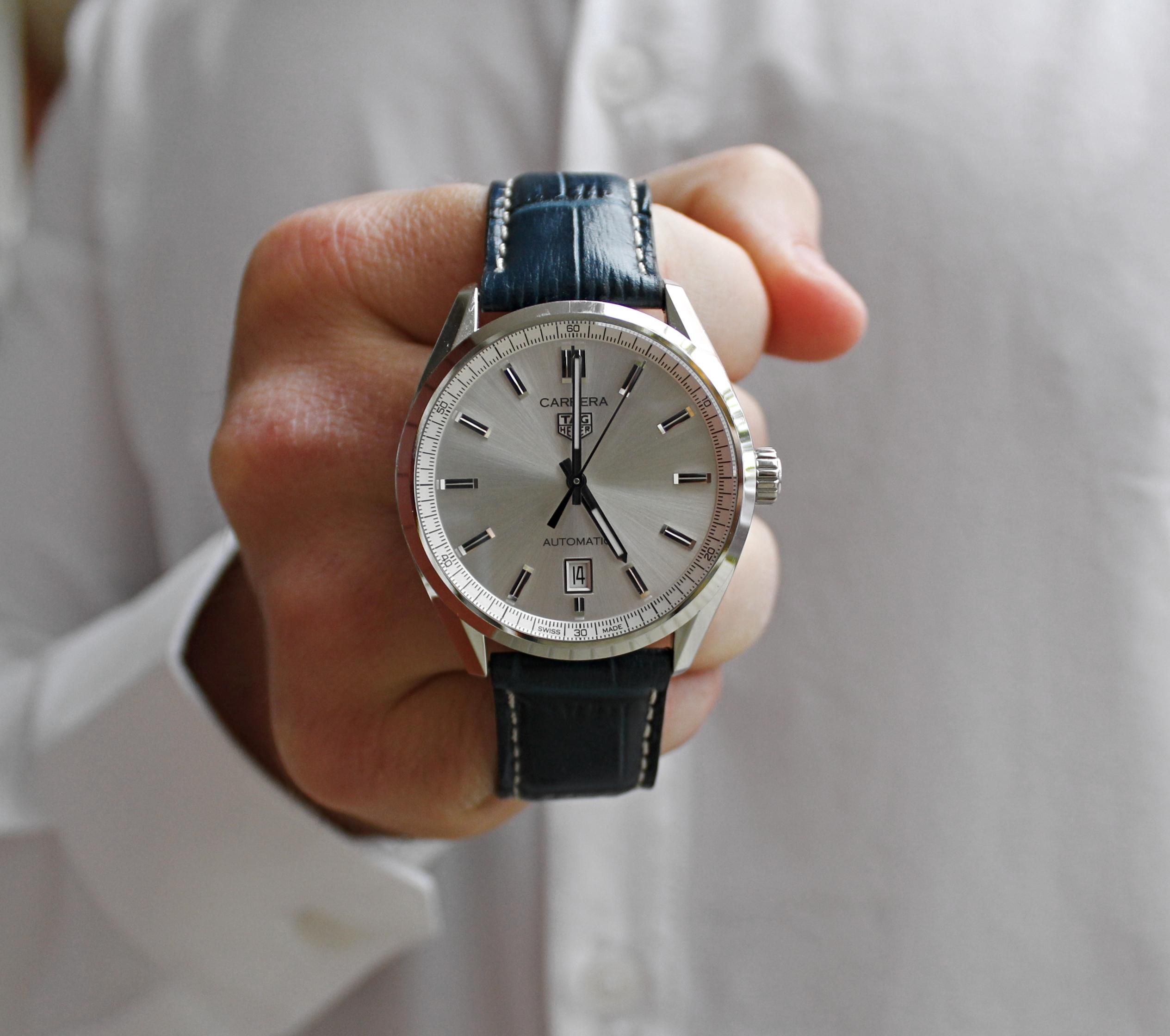 A watch bump with the TAG Heuer Carrera Grayman on WIS Straps blue ...