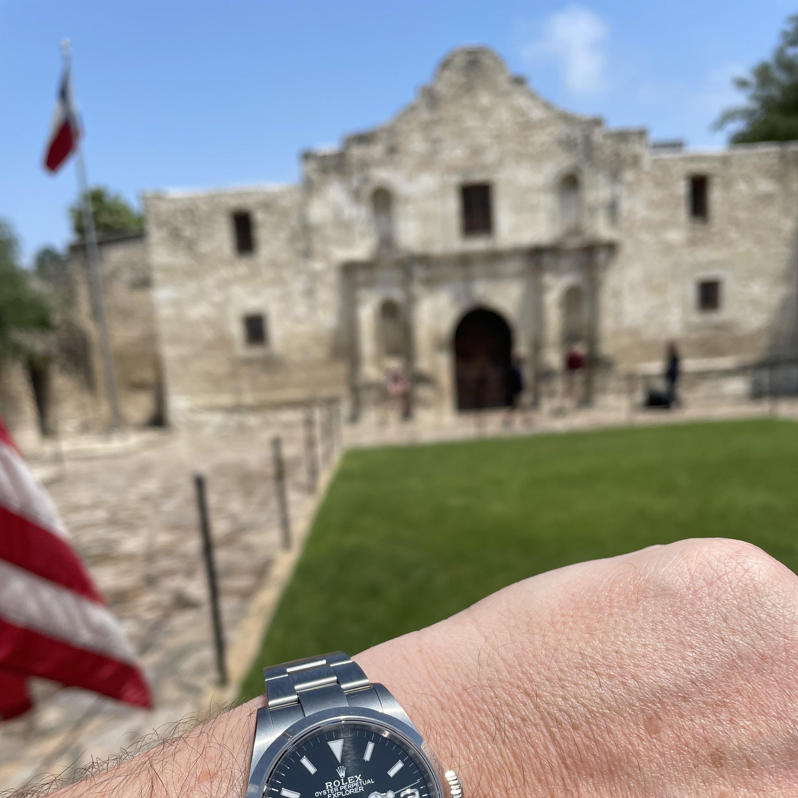 Exploring San Antonio | WatchCrunch