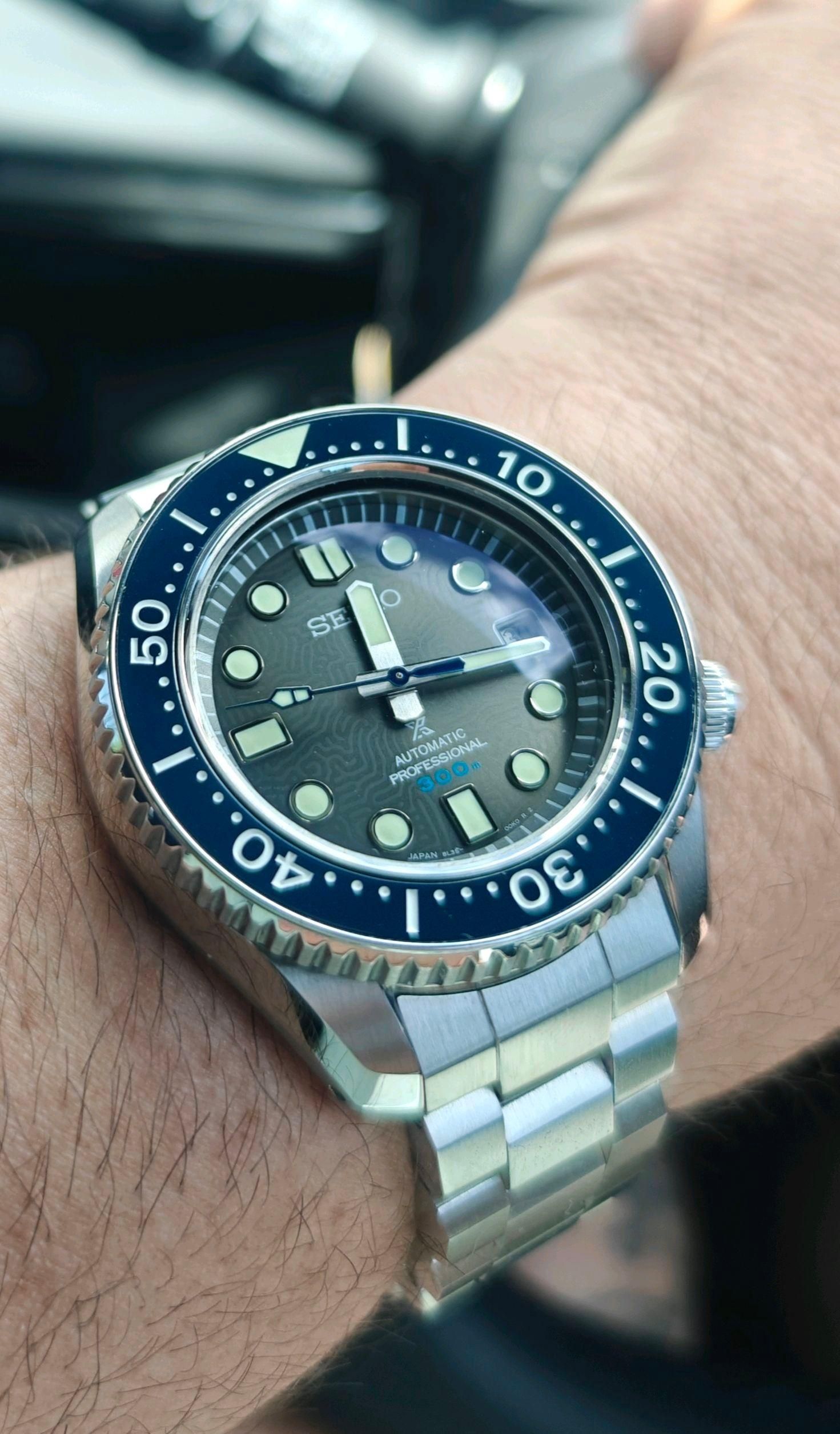 Who does it best ? What's your favourite diving watch? | WatchCrunch