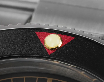 My homage watch : Watchdives WD7922 "Black Bezel - Yellow Marker", a ...