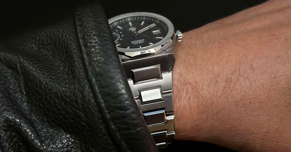 A Journey in Time #17. “Epic”: The Gilgamesh Watch Review; Real World ...