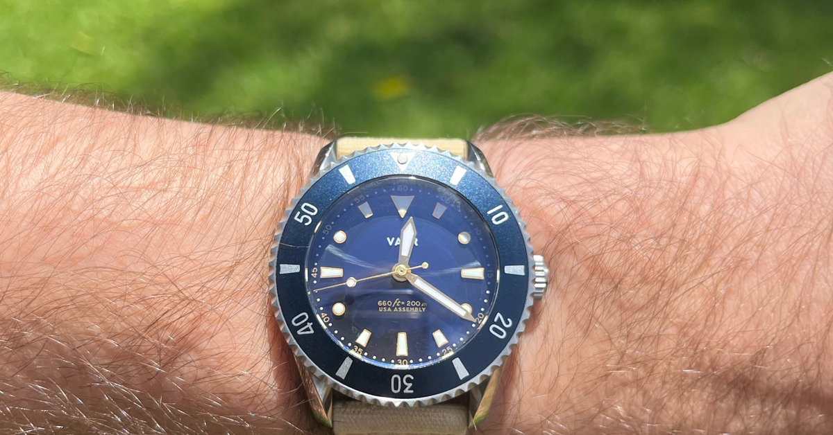 Vaer D4 Meridian | WatchCrunch