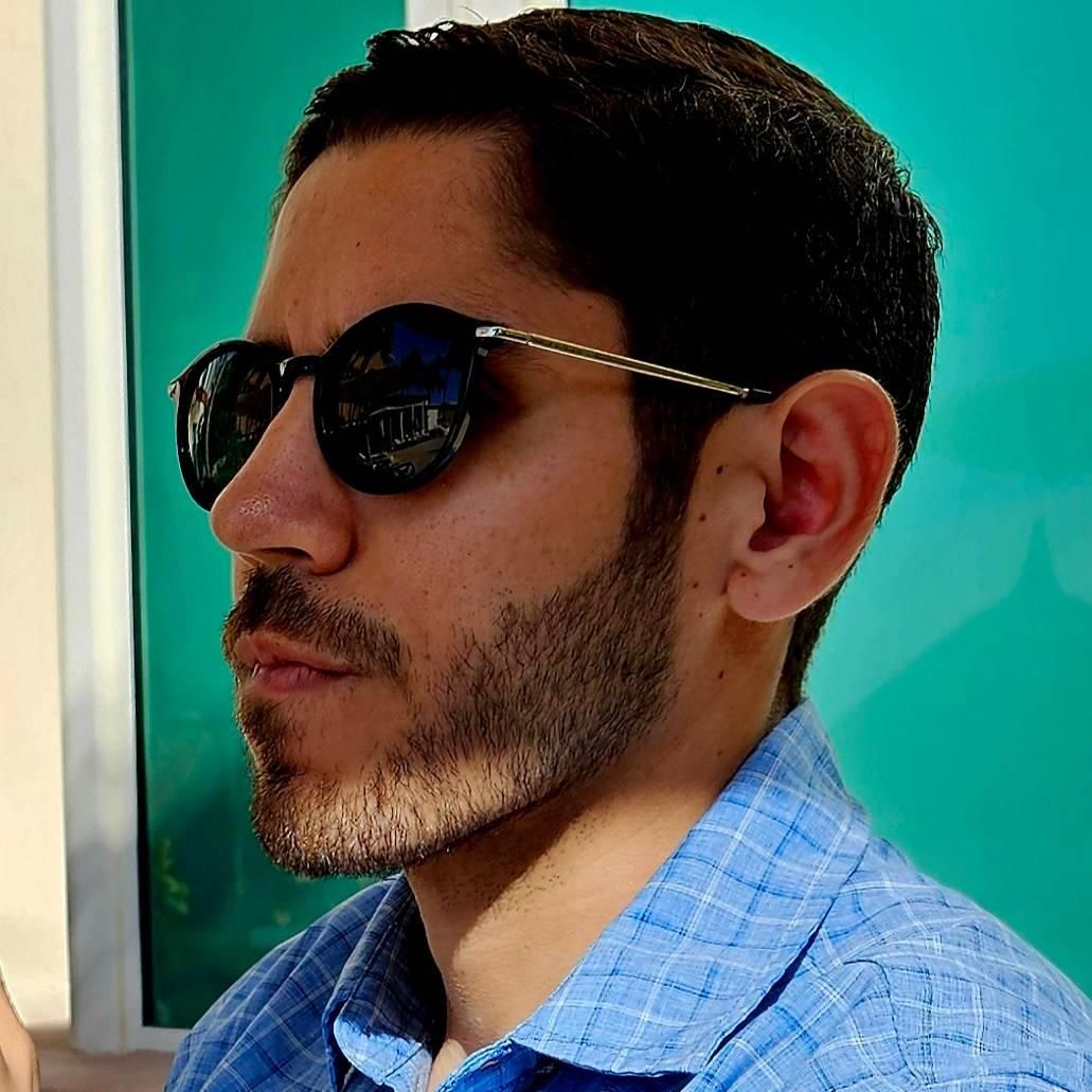 Alecardenas | WatchCrunch