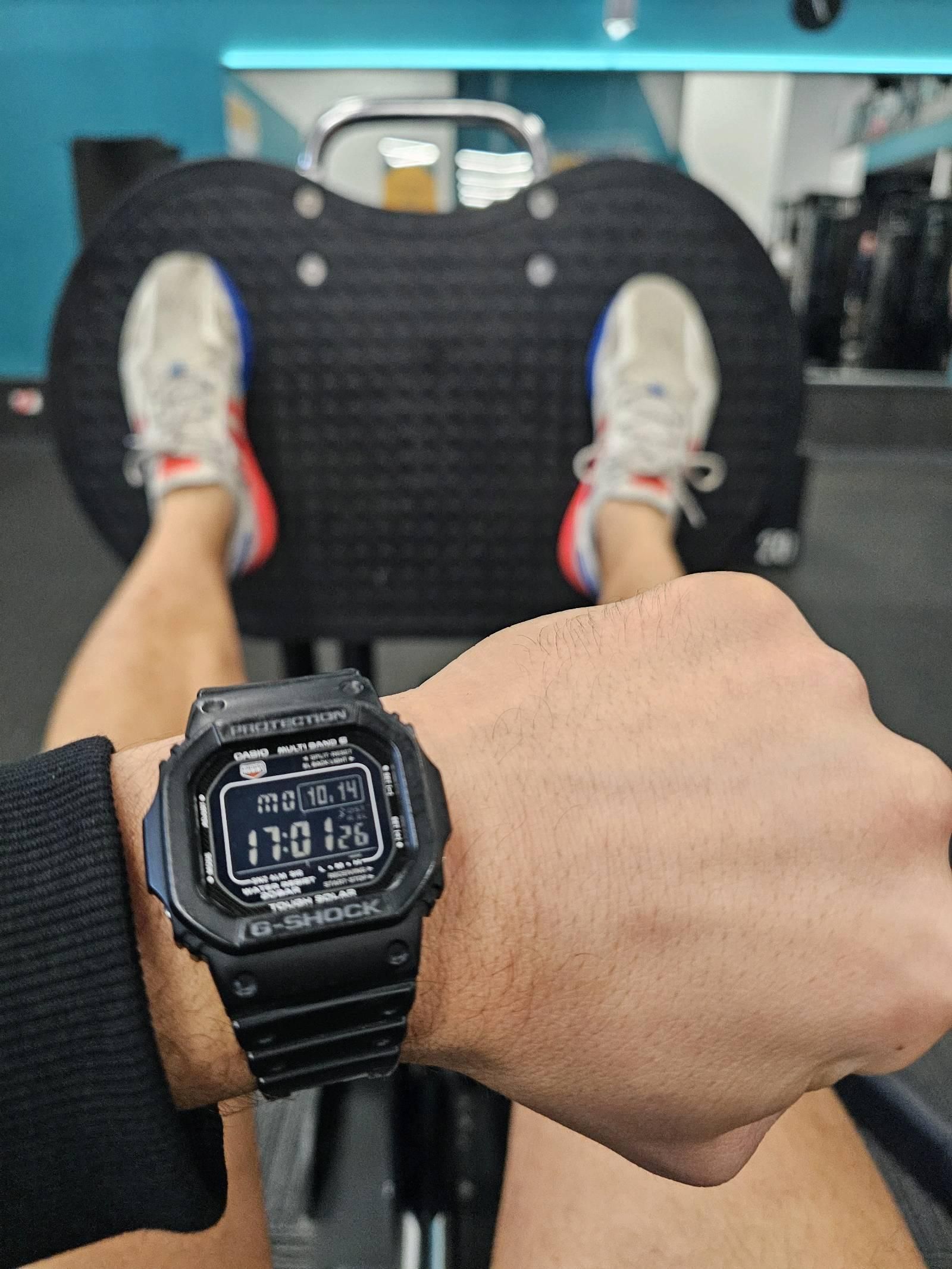 Cheap Digital Watch | WatchCrunch