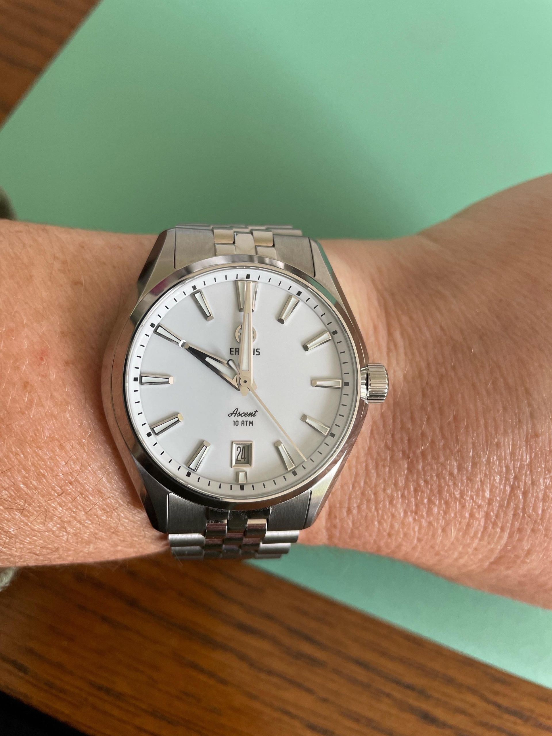 erebus ascent 39mm | WatchCrunch