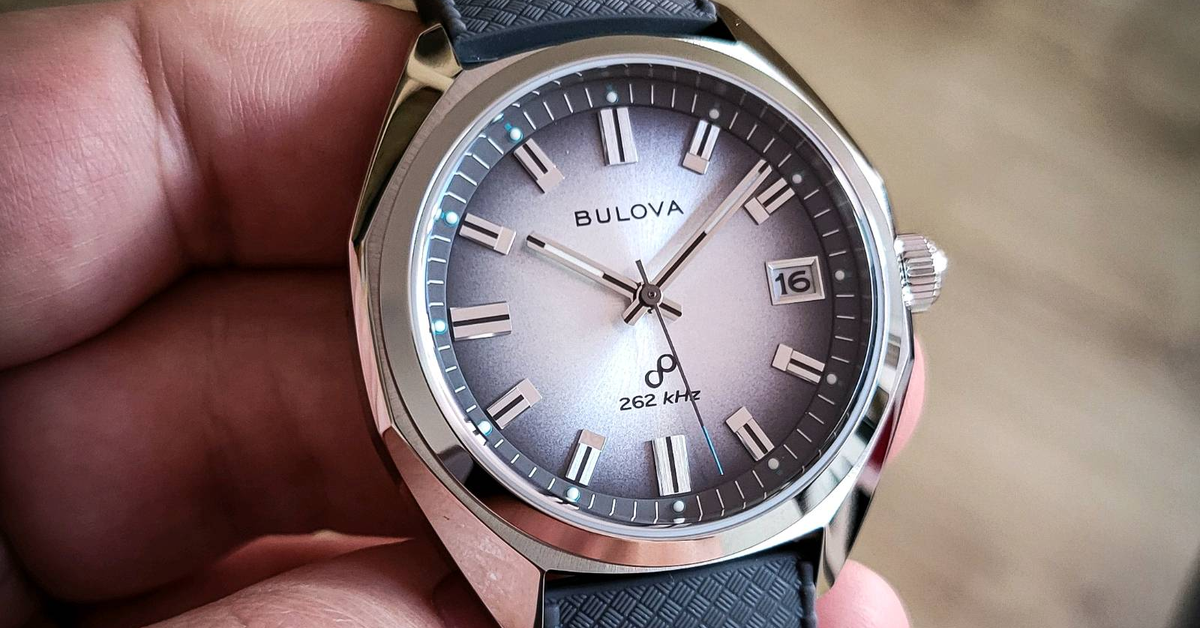 Bulova jetstar | WatchCrunch
