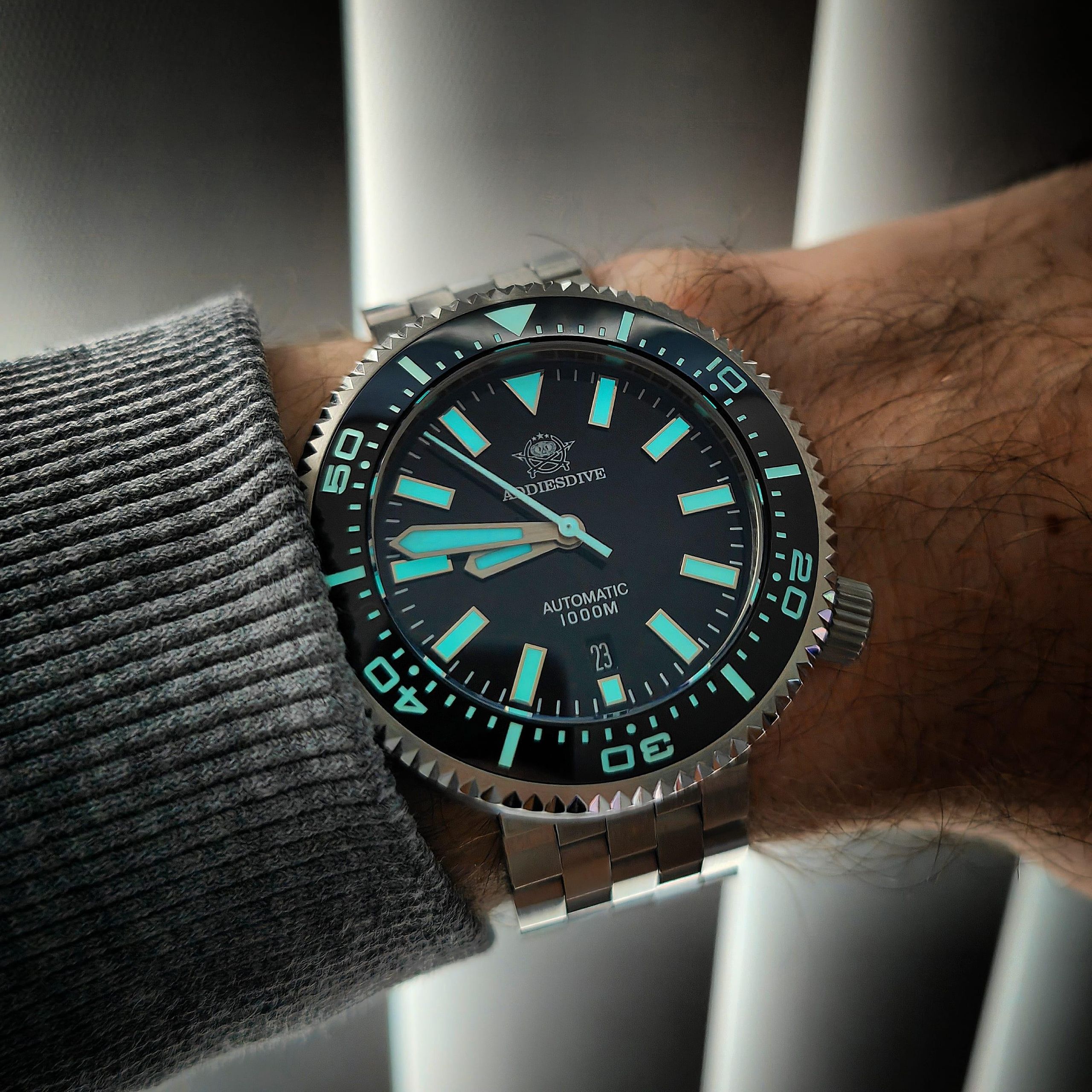 Addiesdive 1000m Diver Lume | WatchCrunch
