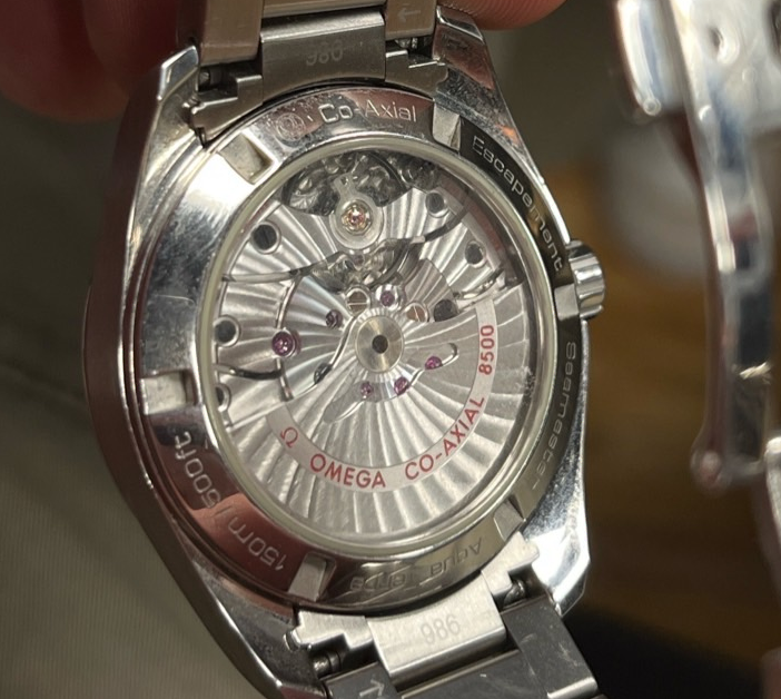 Sapphire/solid caseback? | WatchCrunch