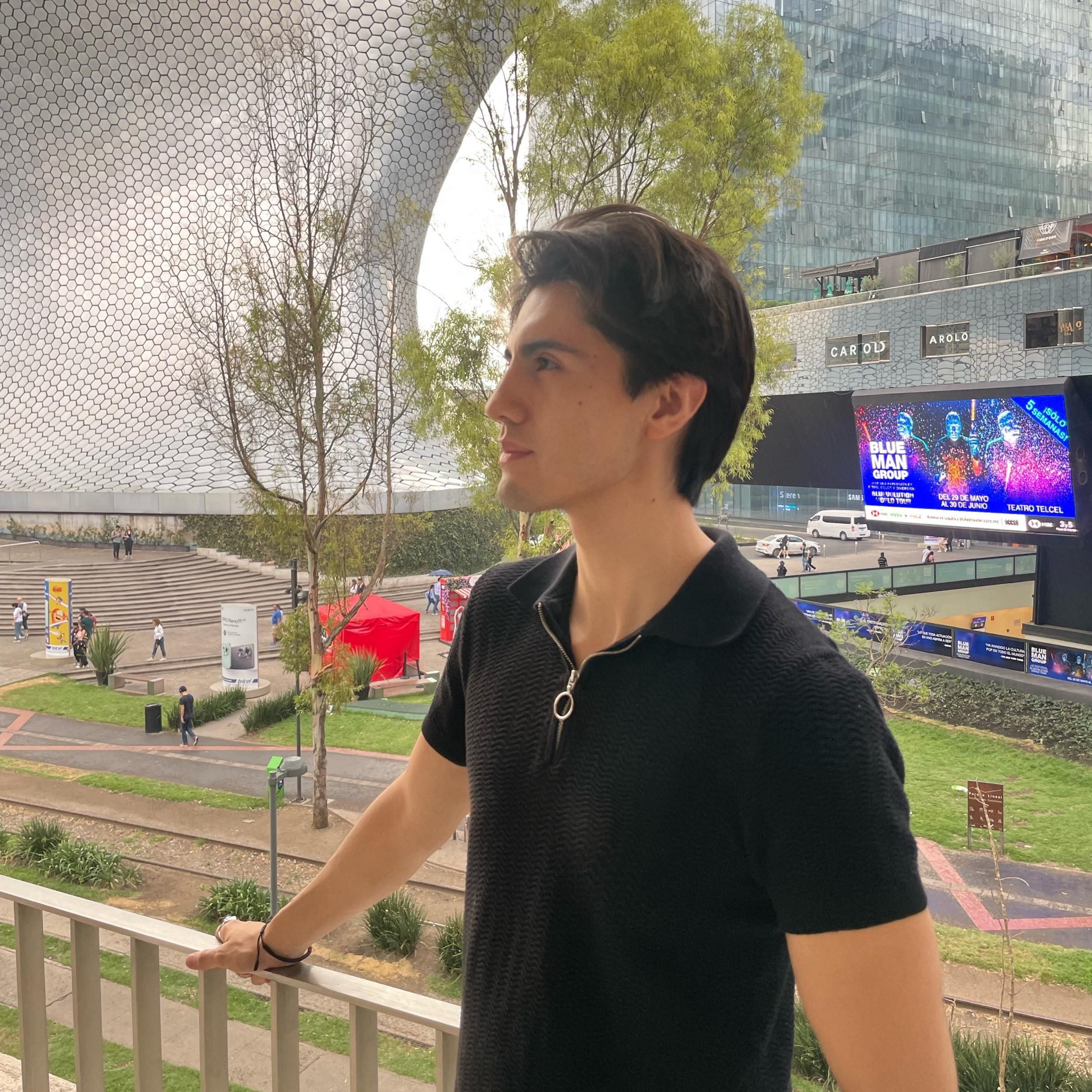 mauriciocarmona | WatchCrunch