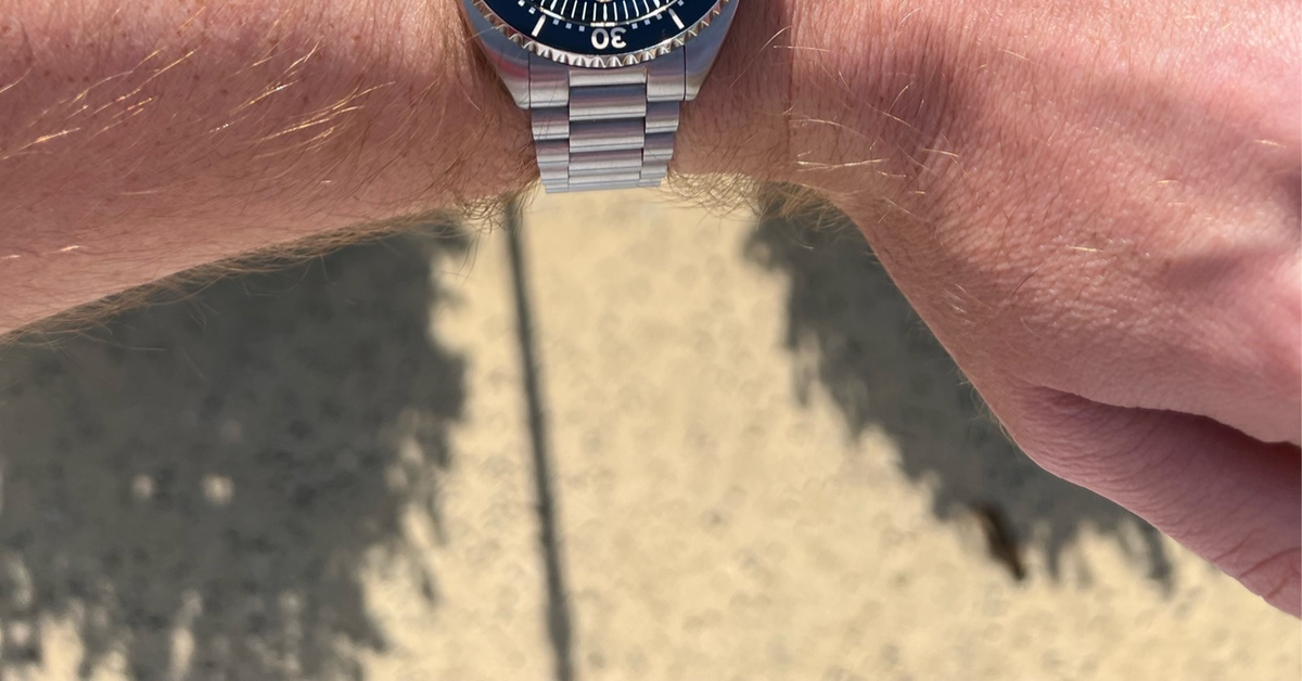 Marry Christmas/Happy Holidays | WatchCrunch