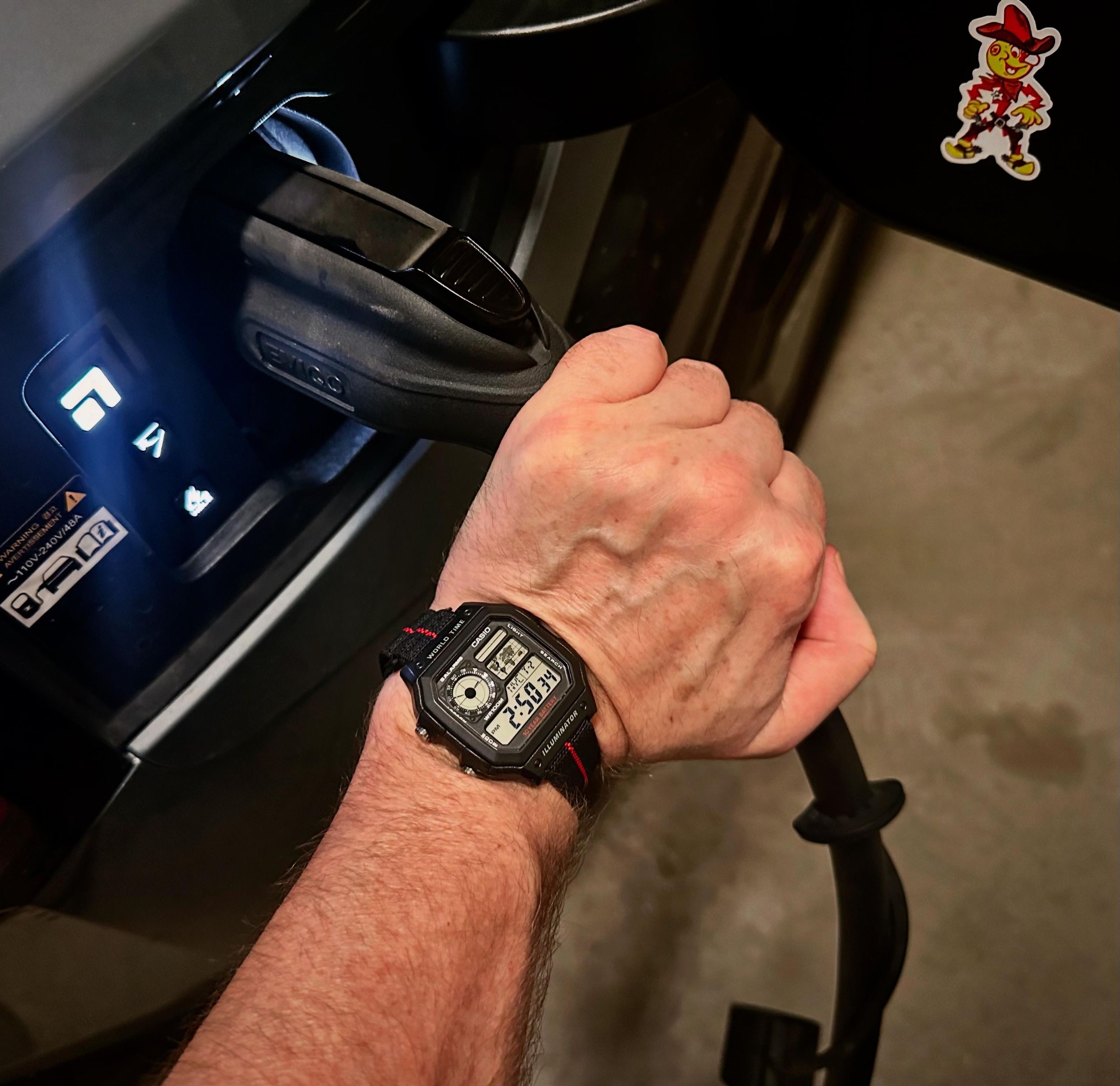 CASIO AE1200WH-1A | WatchCrunch