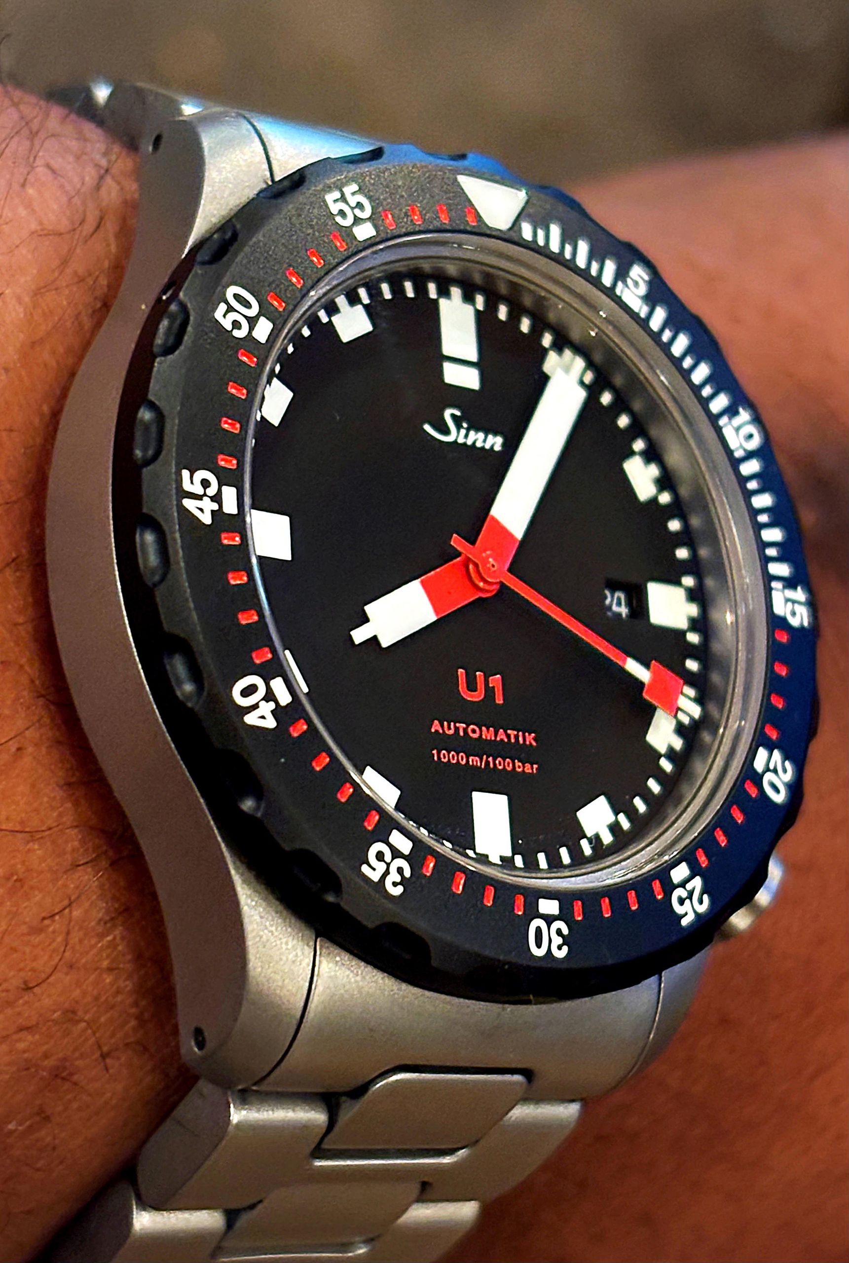 Sinn U1 Bezel switch | WatchCrunch