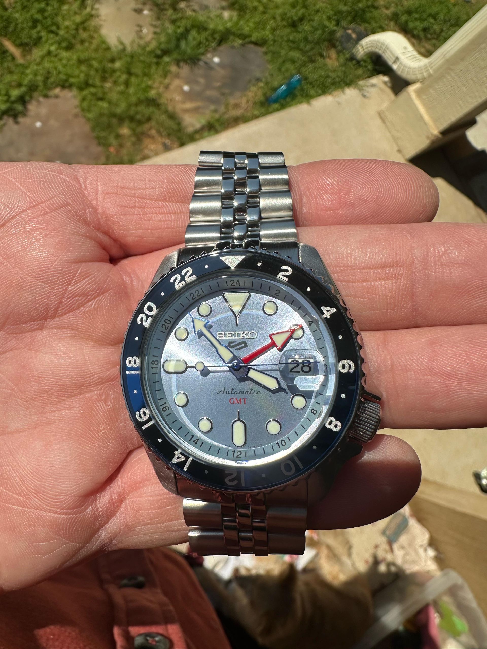 Seiko 5 GMT | WatchCrunch
