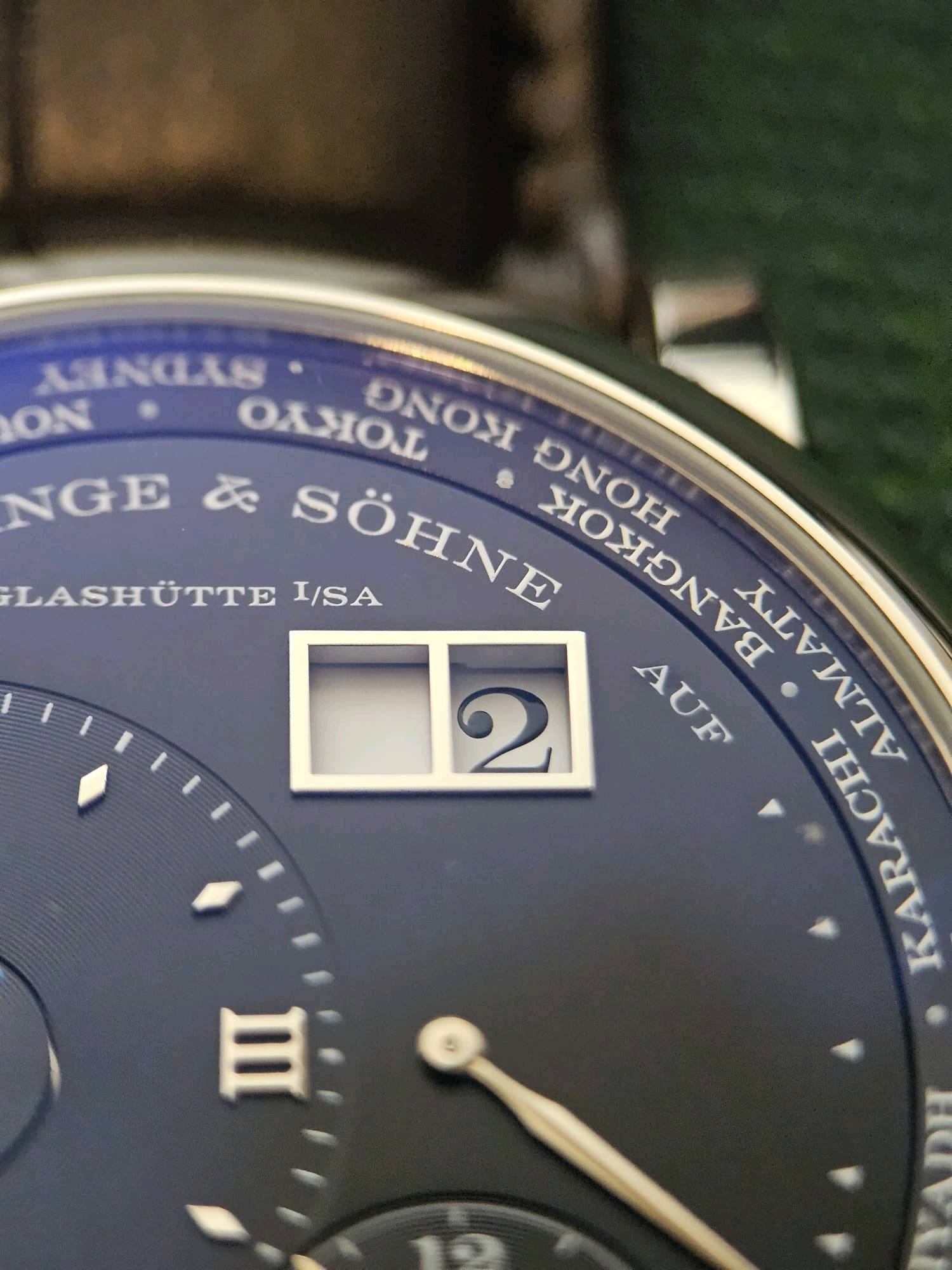 A bit of macro fun with the GS Lake Suwa | WatchCrunch