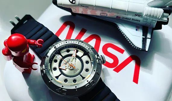 Xeric NASA Voyager Automatic Watch – Review | WatchCrunch