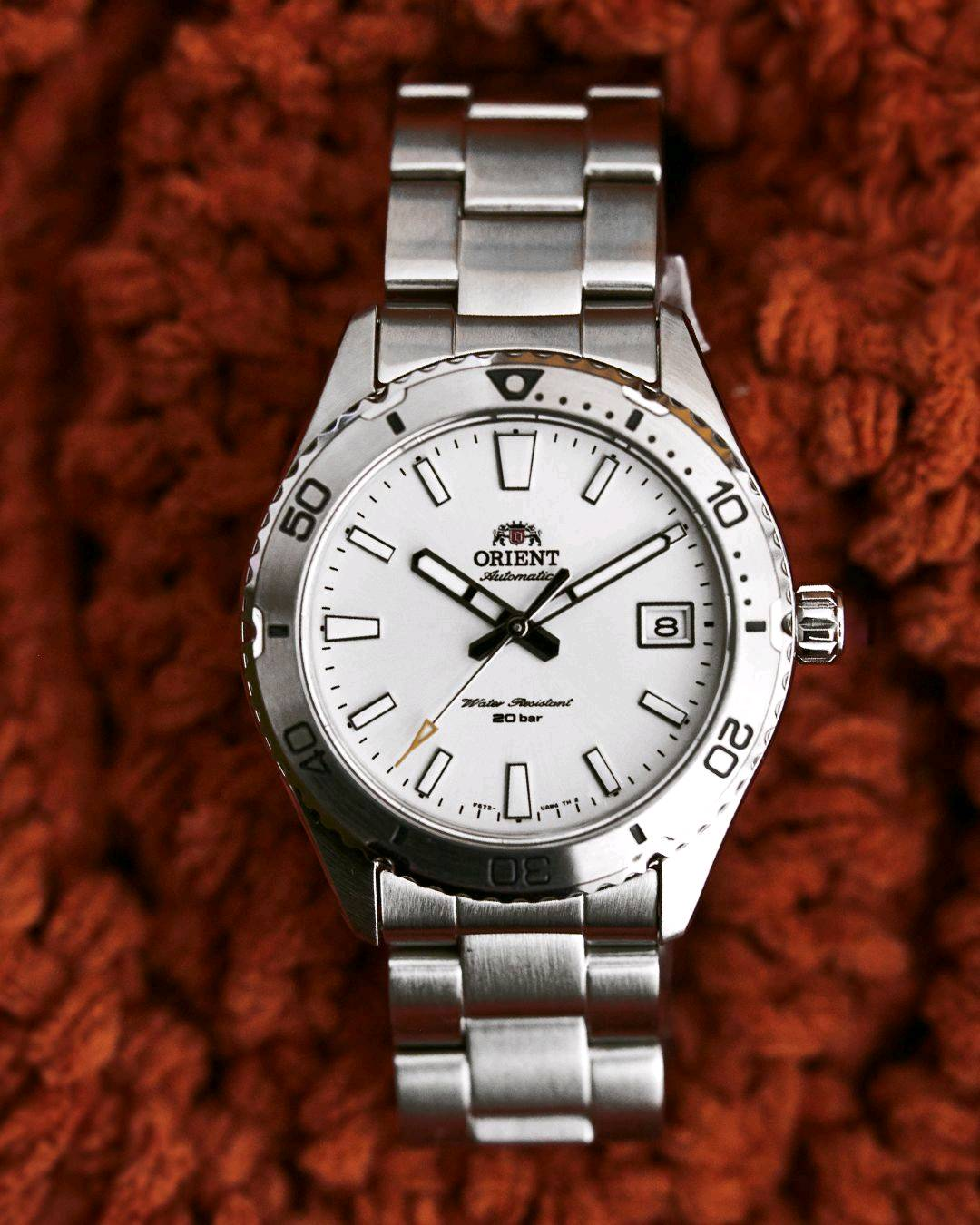 What rubber strap for the Orient Mako 40 Polar? | WatchCrunch