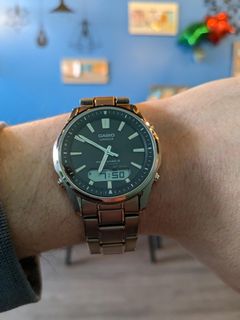 Casio Lineage Anadigi Titanium Multiband Solar Review | WatchCrunch