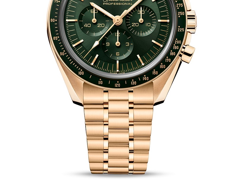 Moonshine gold/green dial Speedy as a grail watch anyone? 😃 | WatchCrunch