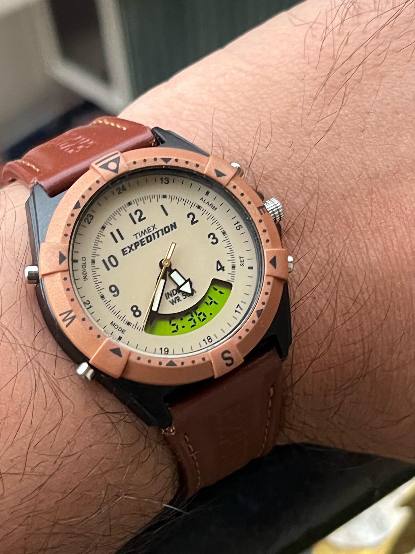 Timex Expedition MF13 | WatchCrunch