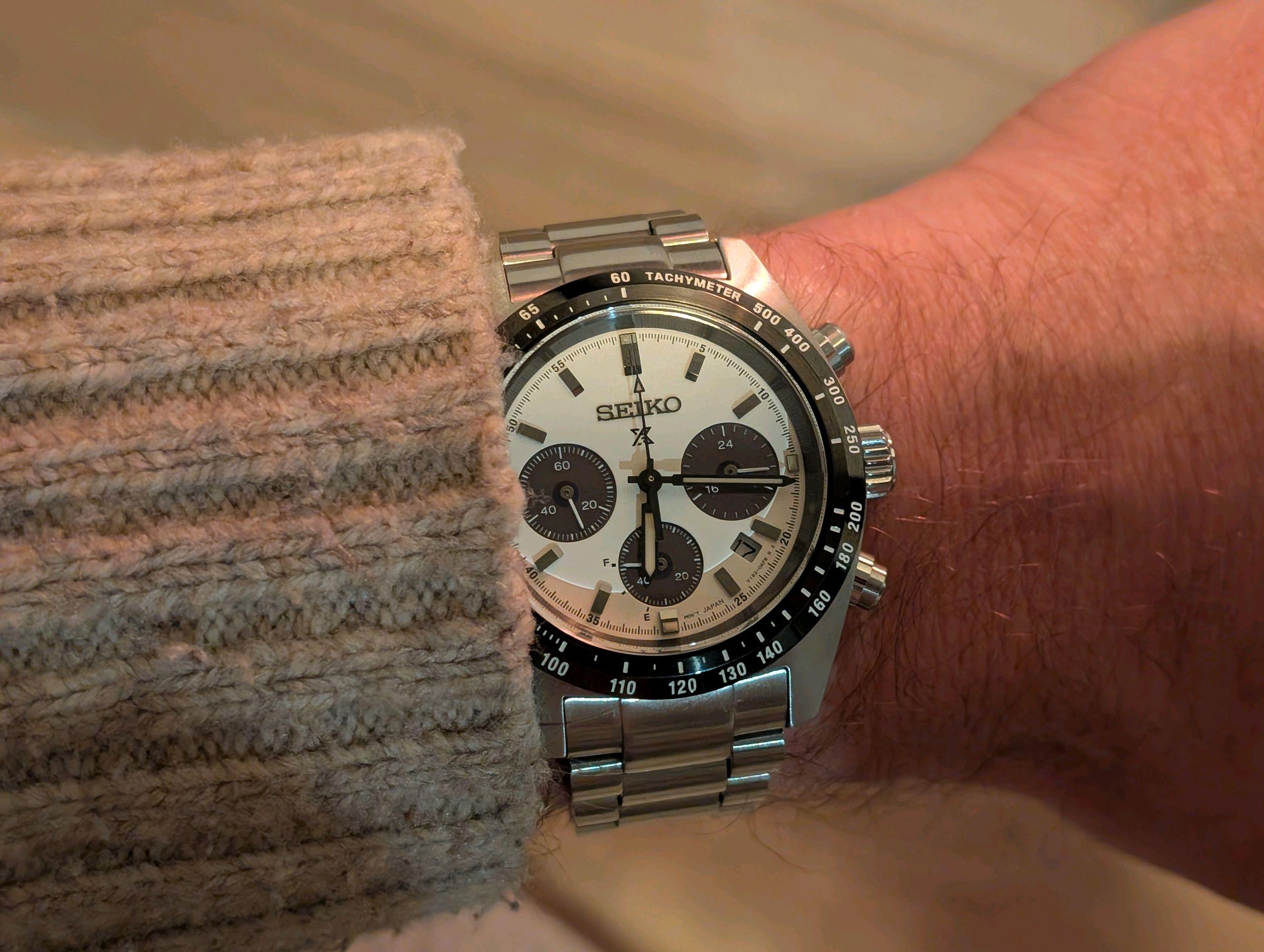 Seiko Speedtimer Solar Panda SSC813 | WatchCrunch