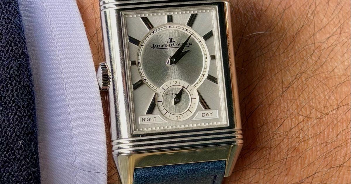 The Jaeger-LeCoultre Reverso Tribute Duoface: Review Two Faces of ...