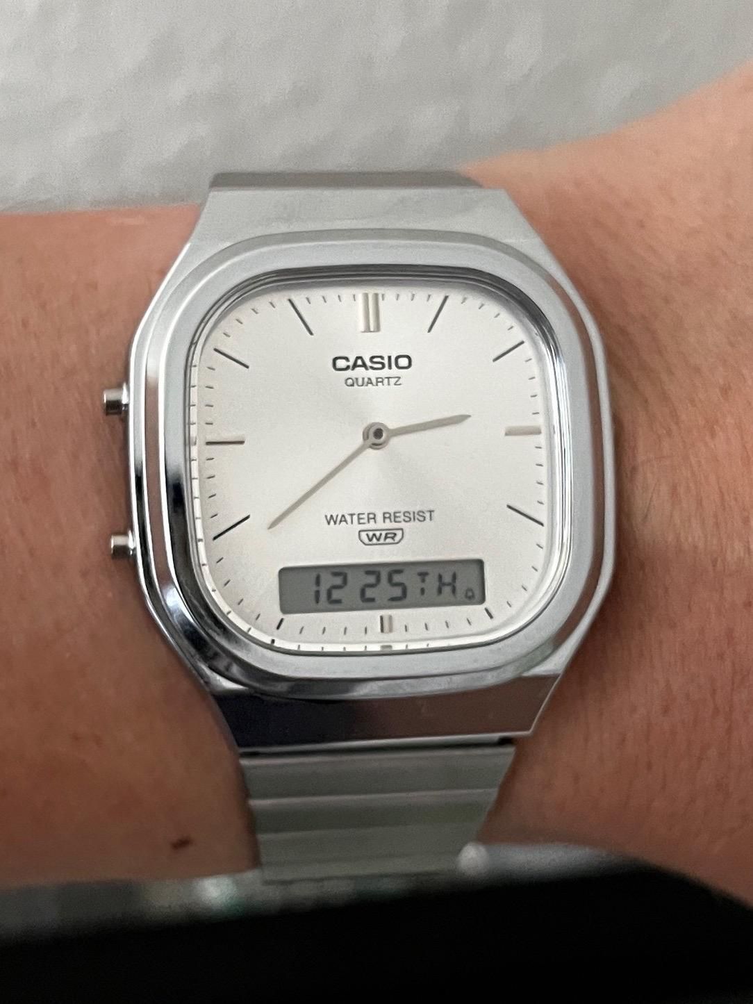 Casio AQ 240 Vintage Analog Digital | WatchCrunch