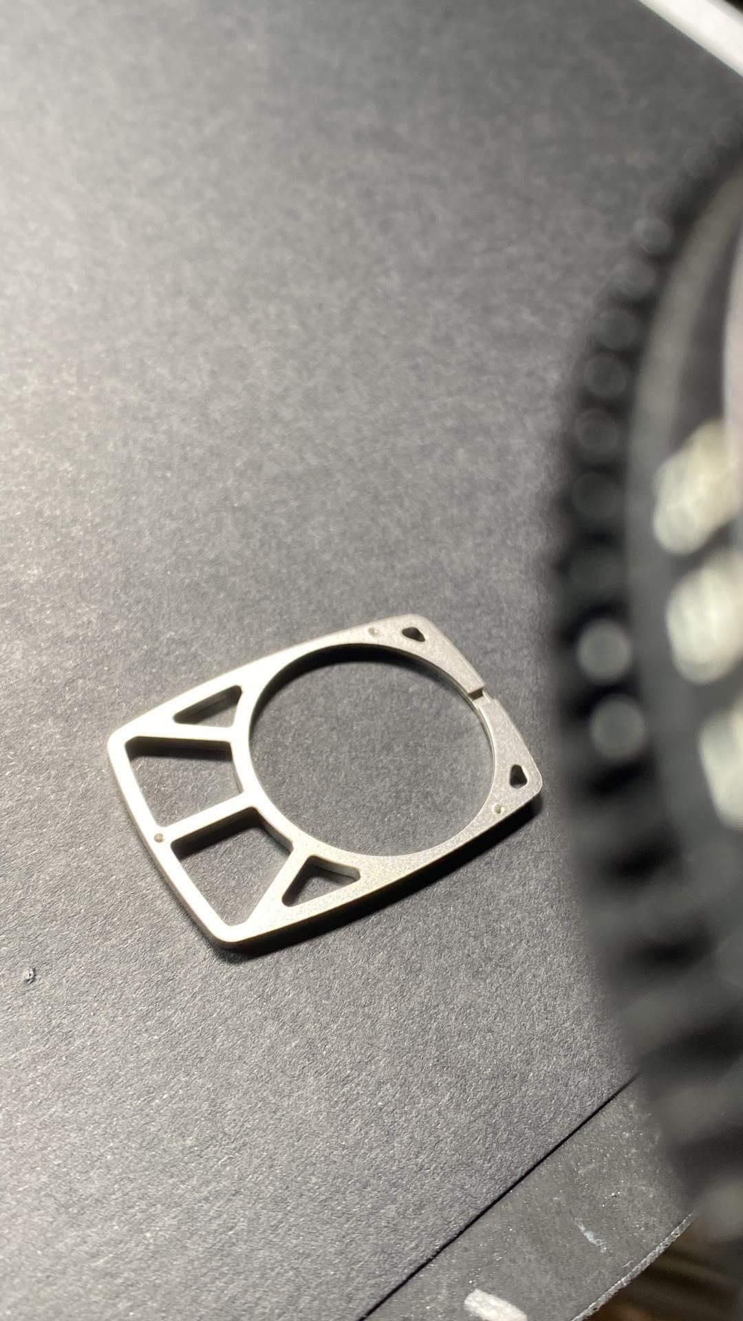 HOW IMPORTANT IS A MOVEMENT HOLDER TO YOU? | WatchCrunch