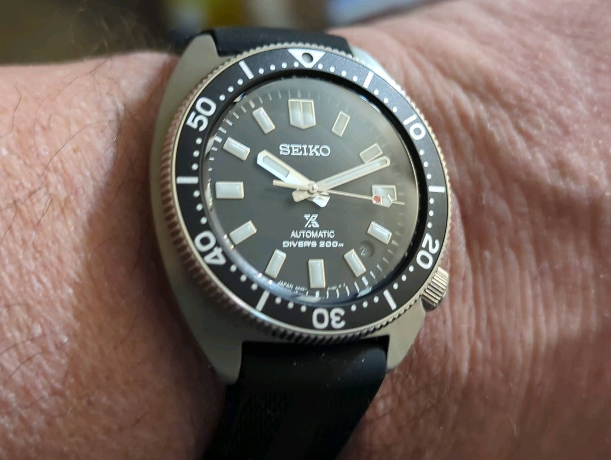 Seiko's "Slim Turtle" Was Company's First Dive Watch Used In U.S ...
