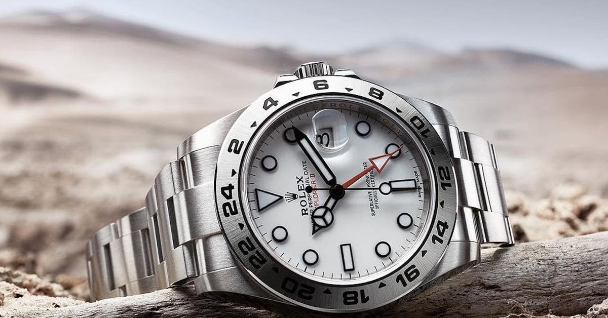 Which white Dial watch I should go for? Help me amazing people 😅😃 ...