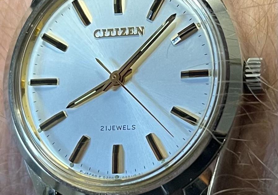 1970s two tone Citizen Homer | WatchCrunch