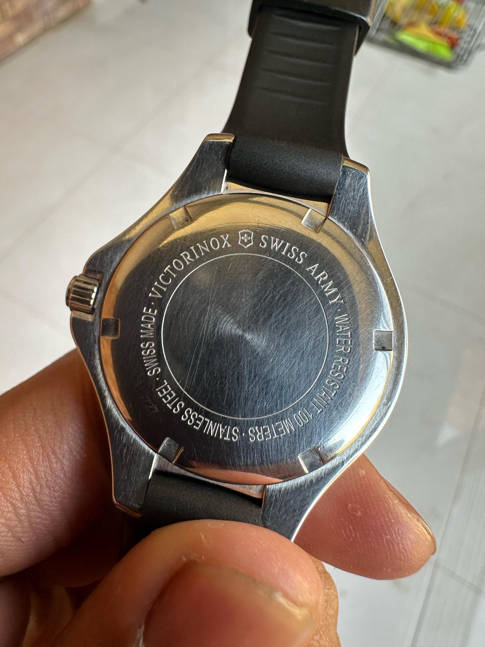 Victorinox Swiss Army Base Camp | WatchCrunch