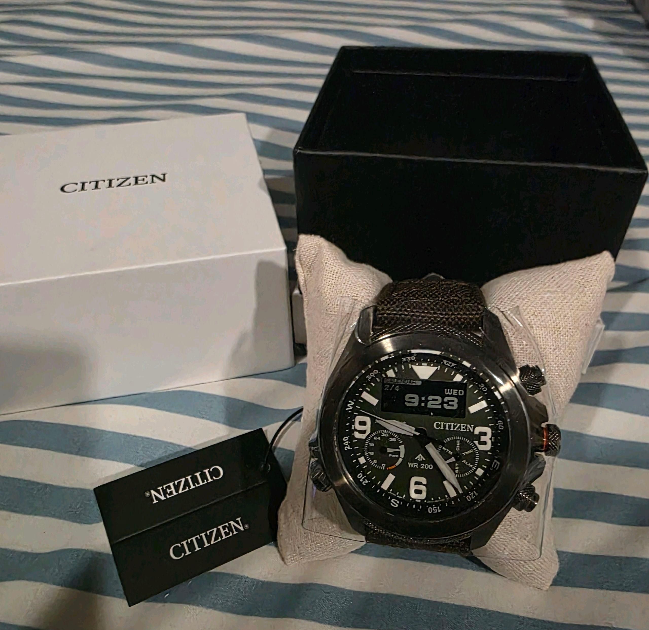 NWA: Citizen Promaster Land JV1005-02W Eco-Drive Combo | WatchCrunch