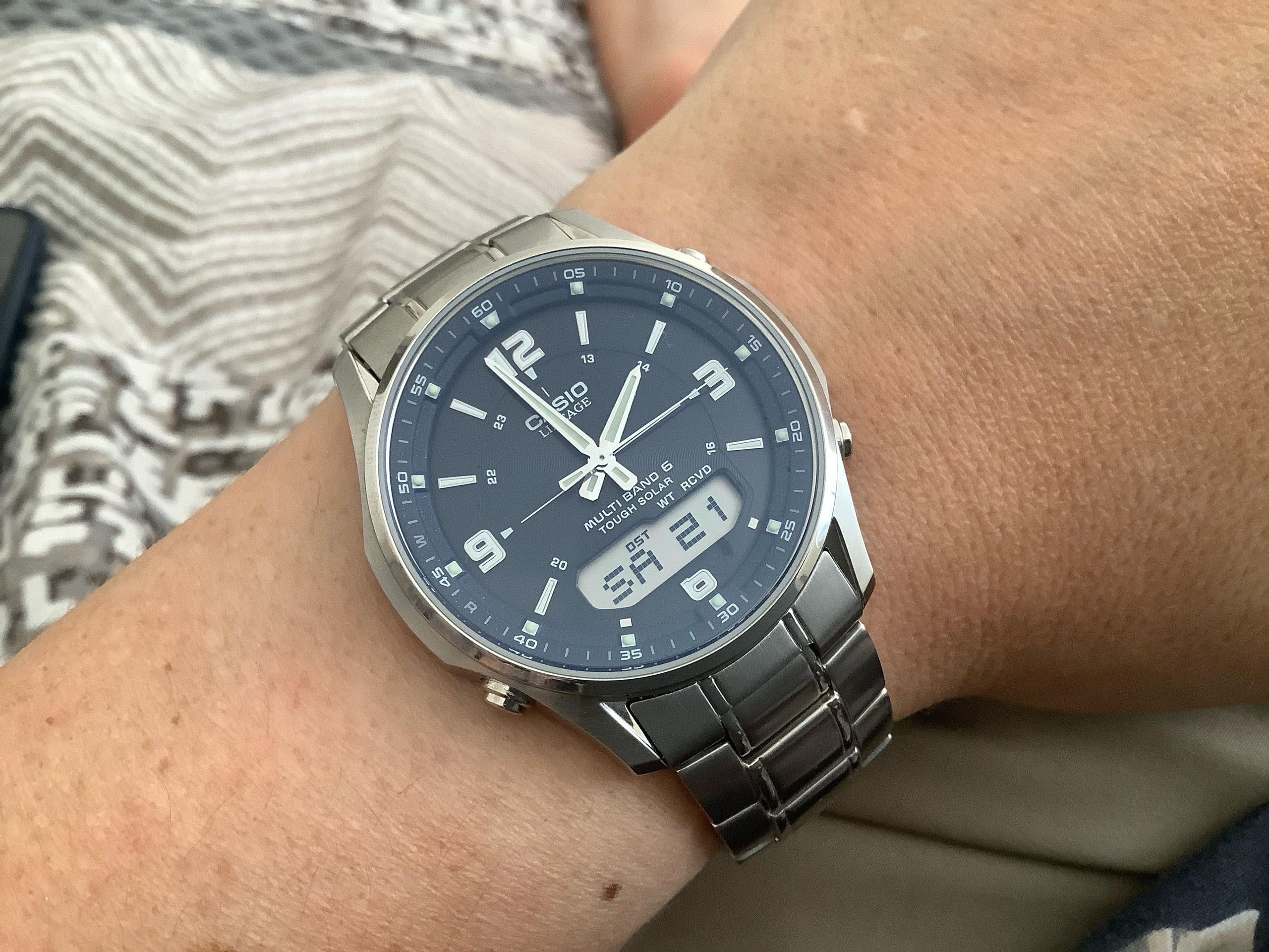 Casio Lineage Solar Waveceptor Anadigital | WatchCrunch