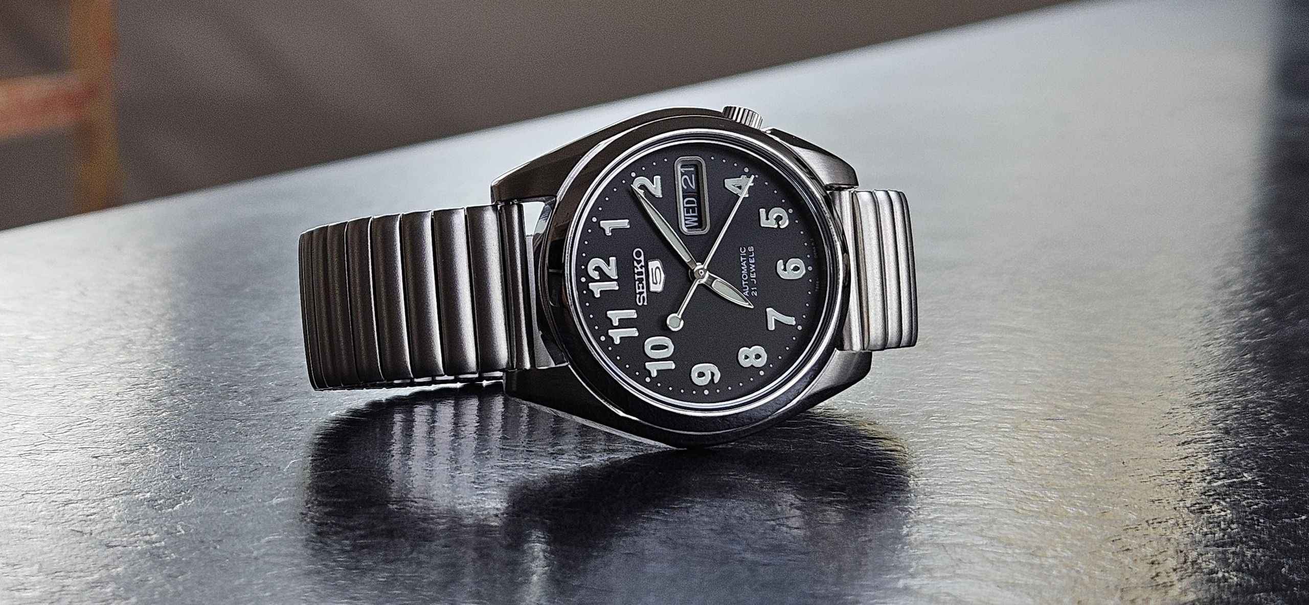 Seiko SNK381 | WatchCrunch