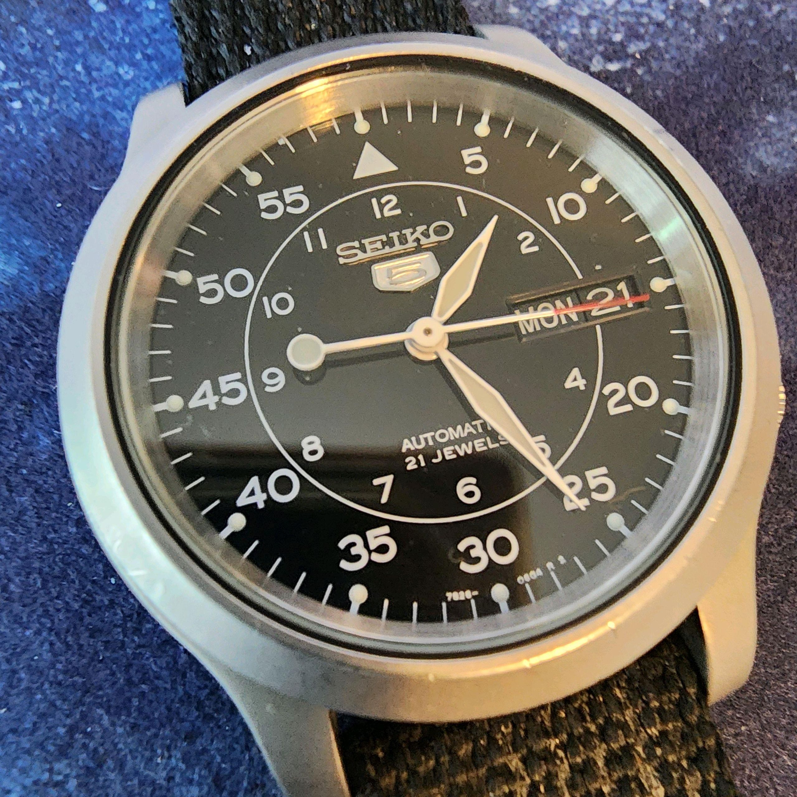 Seiko SNK809 5 Automatic | WatchCrunch