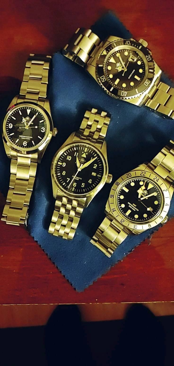 The ADDIESDIVE Deep Sea Hunter Dive Watch Review | WatchCrunch
