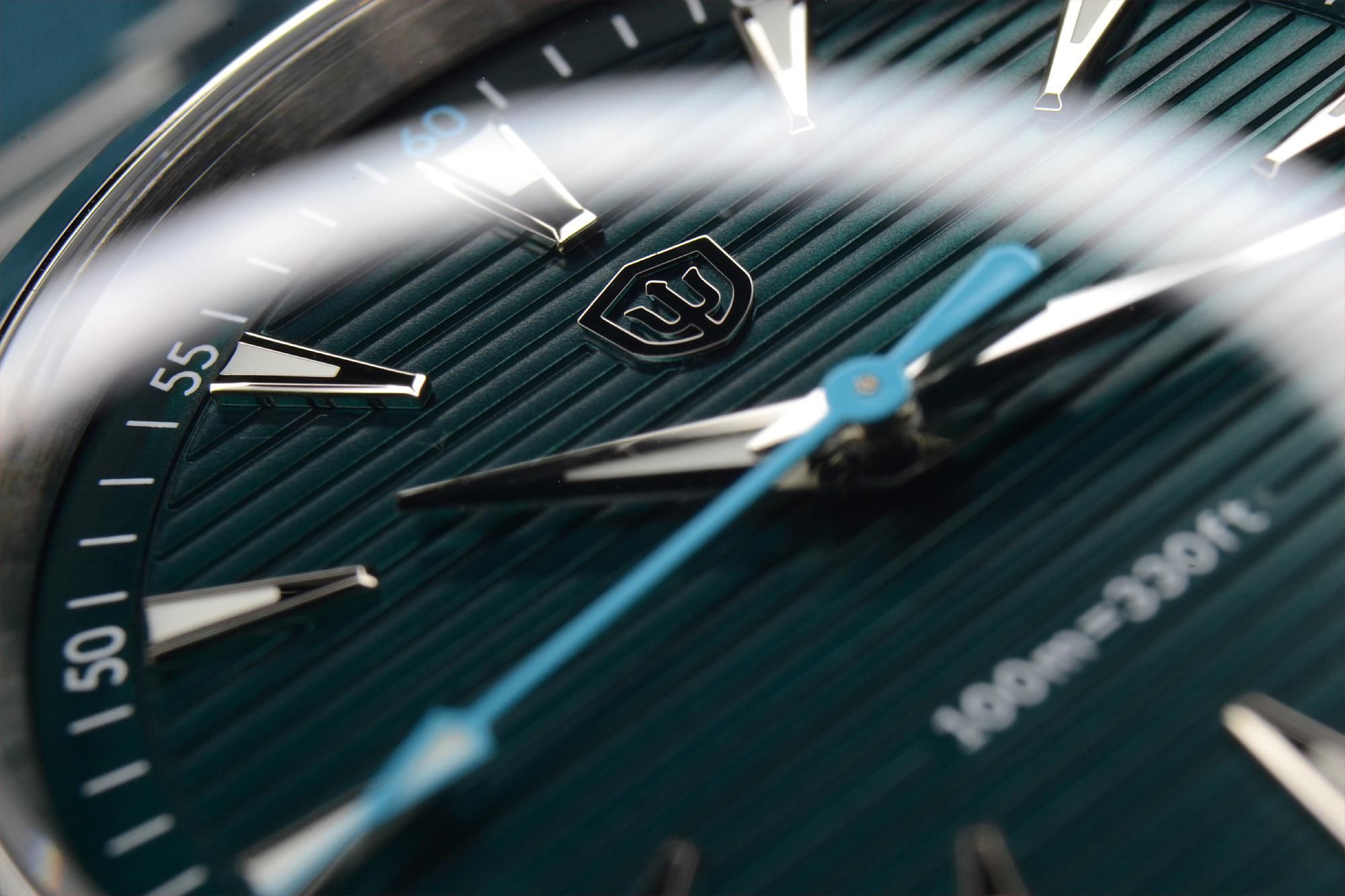 Watchdives WD0006 under the microscope | WatchCrunch